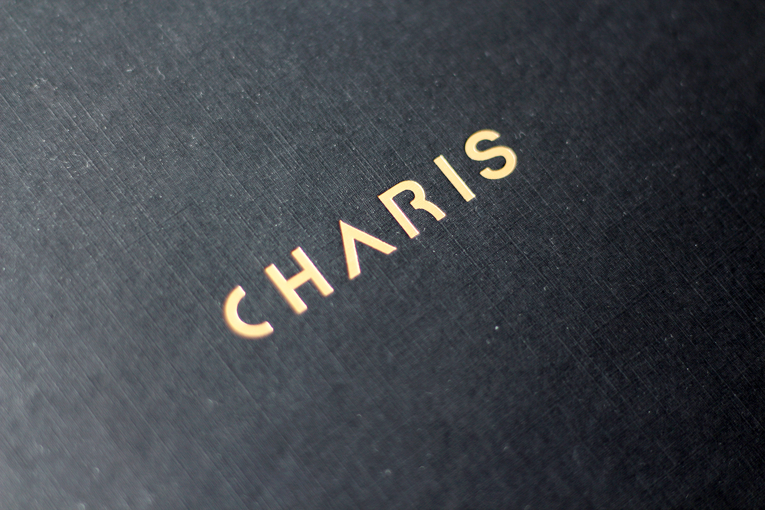 Unboxing Charis Beauty Box | Milk Mochi