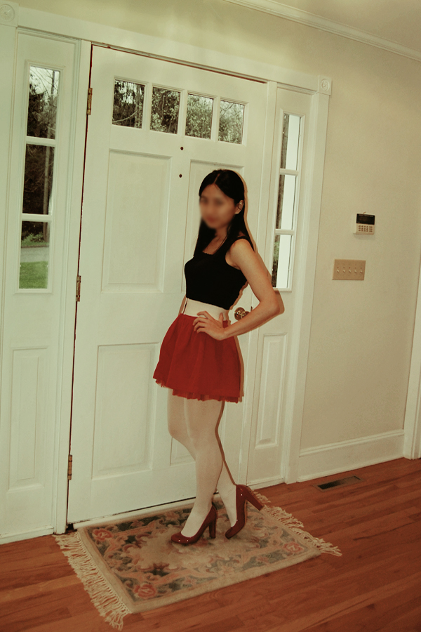 Color Block : Channeling Coke Zero - Elle Blogs