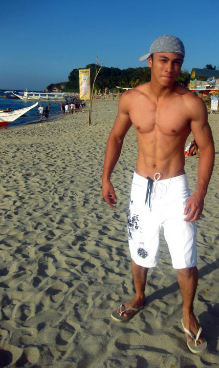 Hunks in Pictures: Bryan Anastacio