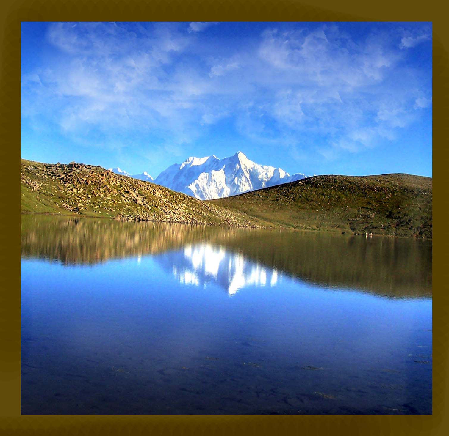 Spreebird: Rush Lake (Gilgit- Baltistan) (Highest Lake of Pakistan)