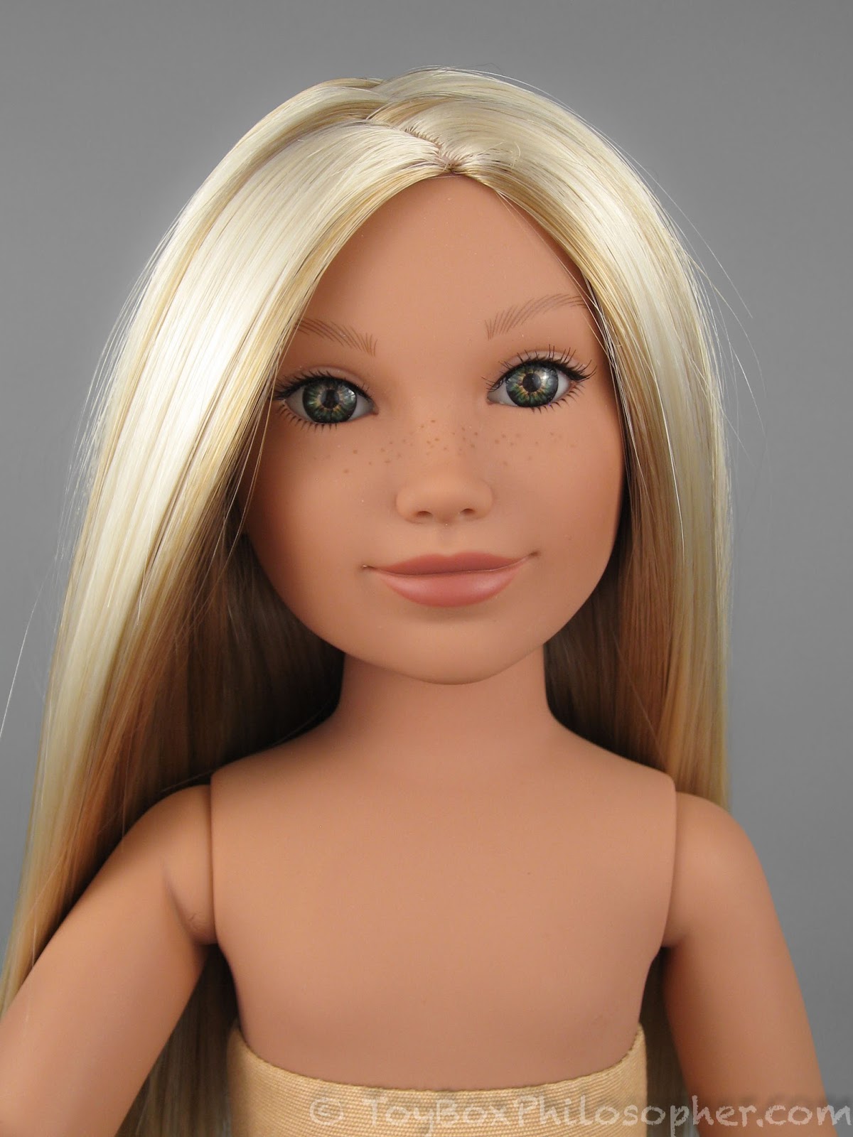 Vivienne by Global Girl | The Toy Box Philosopher