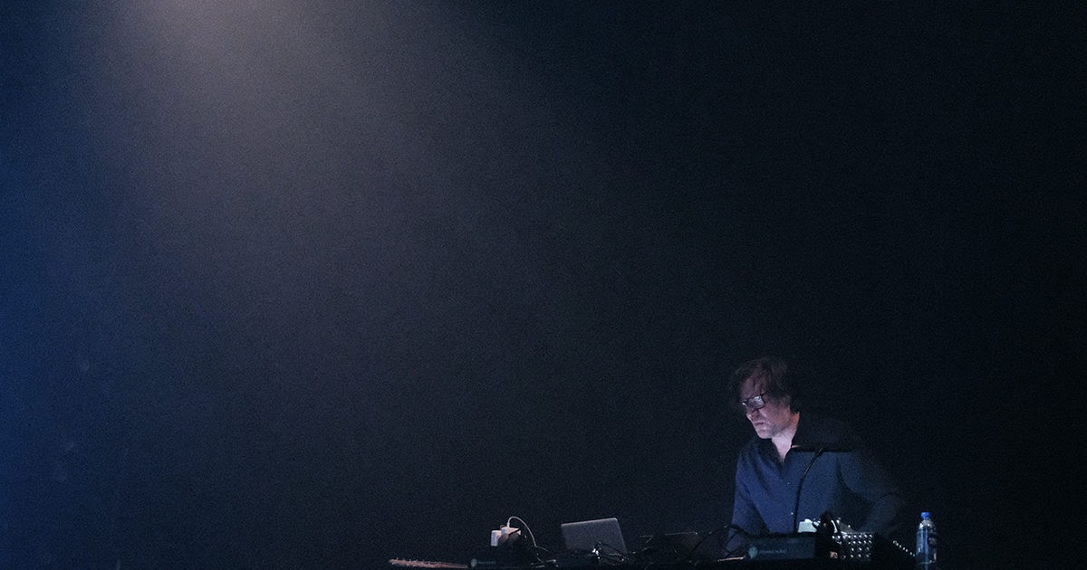 Backstreet Records: New Album Watch :: Fennesz - Agora