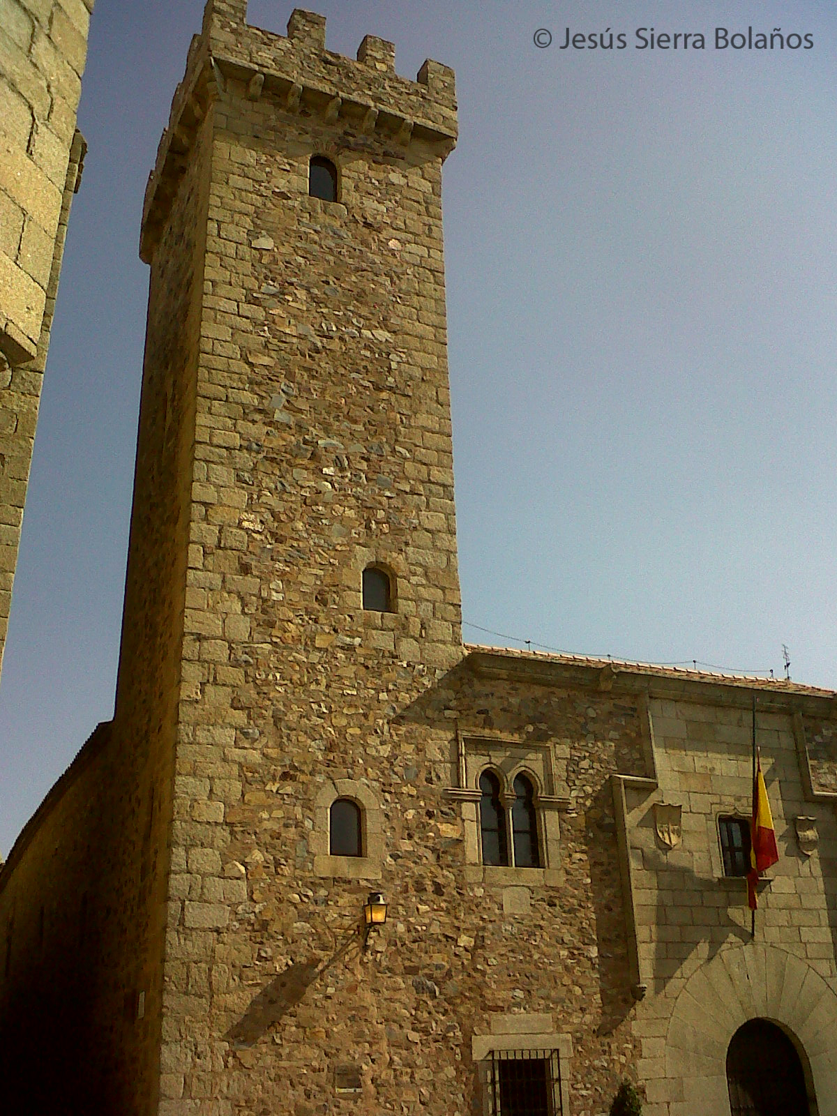 Norba Caesarina: El origen del desmoche de las torres de la Villa de ...