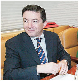 Dimisión de Pedro Calvo - Lo que estabas buscando