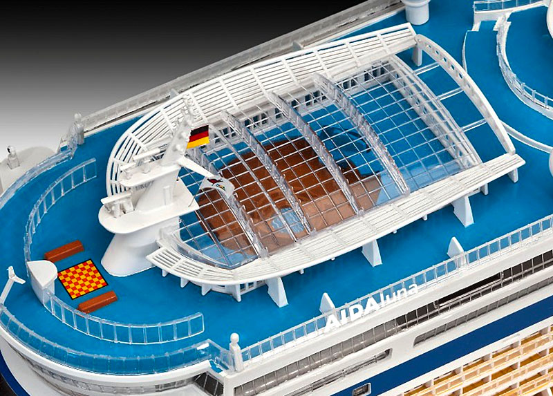 Revell Cruise Ship Model Kits at Lachlan Ord blog