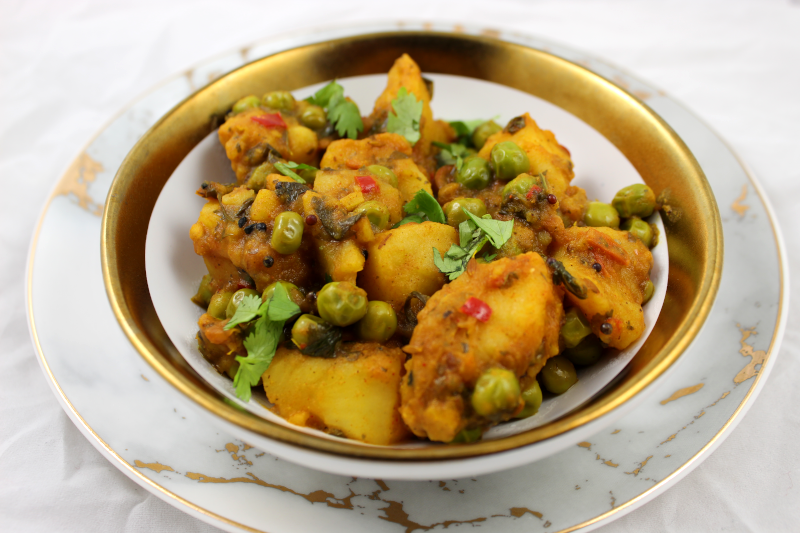 Aloo Mattar (Potato and Pea Curry) | Lisa's Kitchen | Vegetarian ...