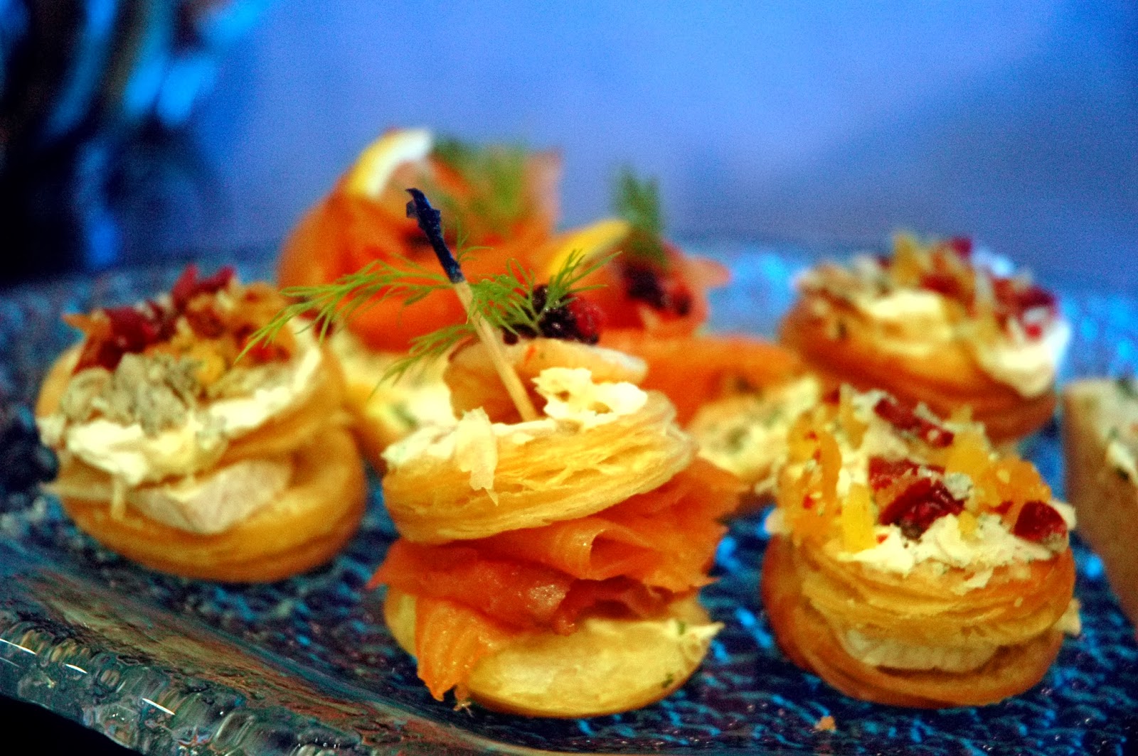 DUDE FOR FOOD: Saturday Night Fever Dinner Buffet at Oakwood's Oakroom ...