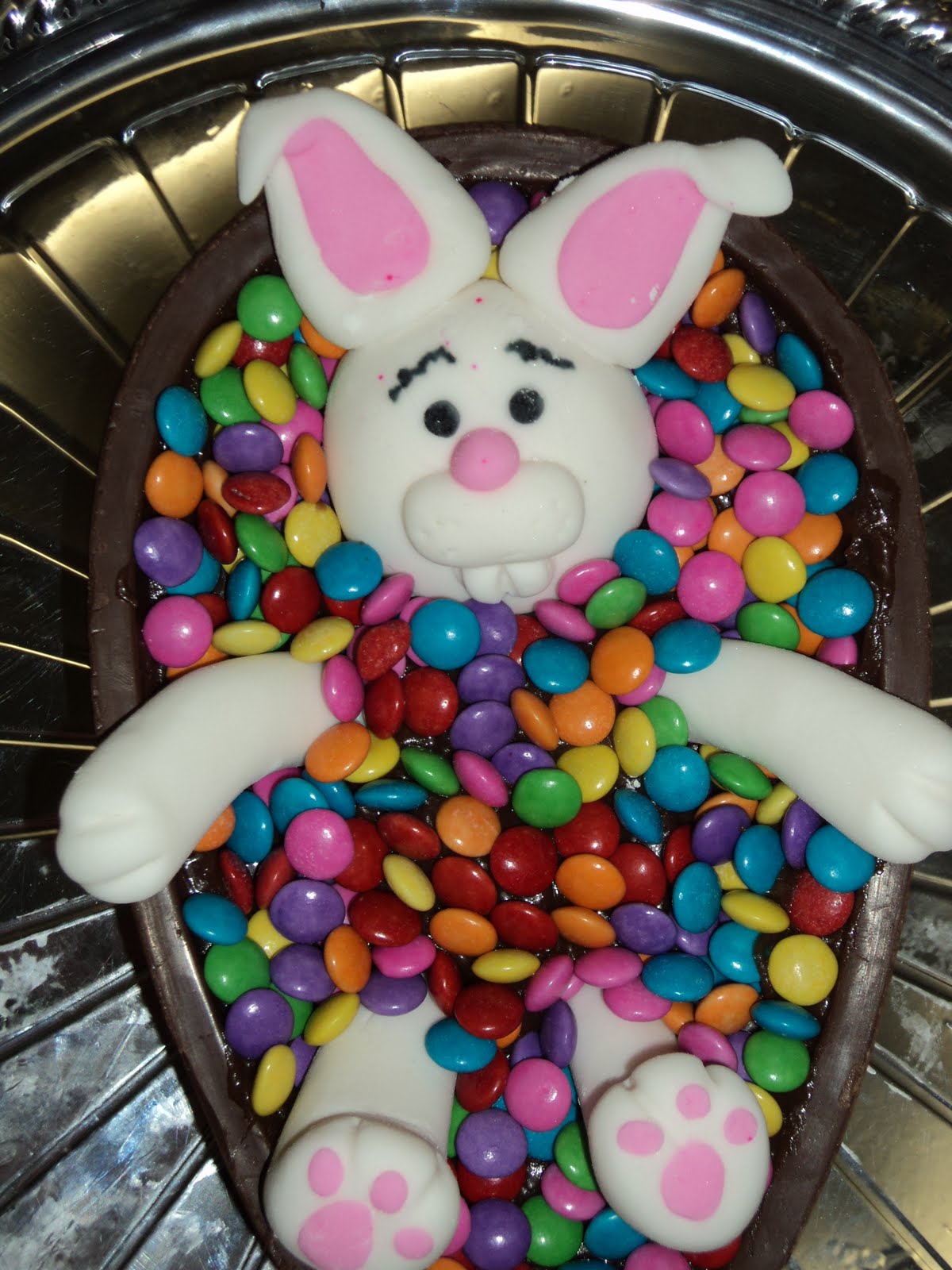 Kumadres do Artesanato: Ovos de chocolates deliciosos e ainda lindos de ...