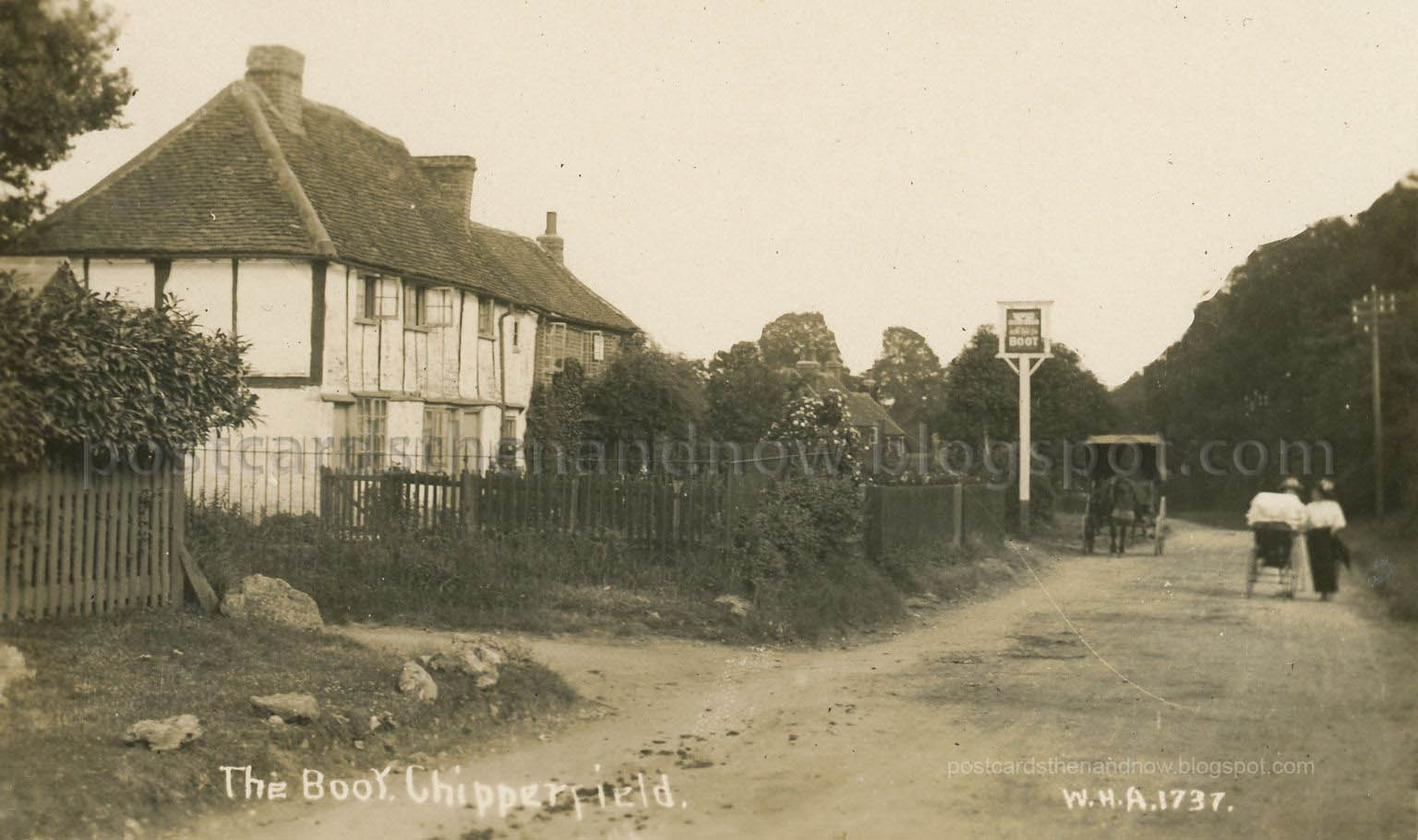 Postcards Then and Now: Chipperfield, Hertfordshire, The Boot, c1912