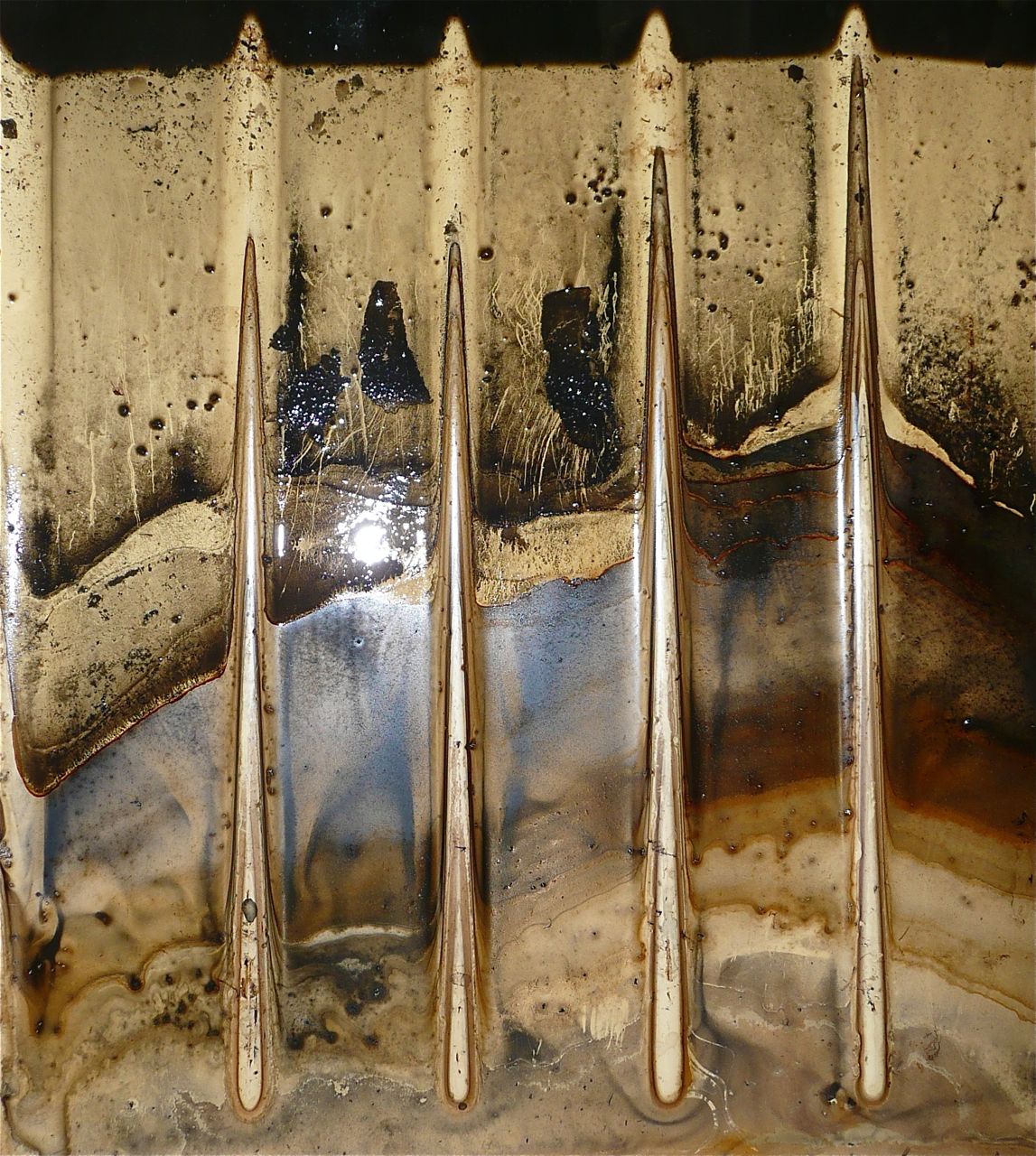 tracemarks: ink sludge and papermarks ..........