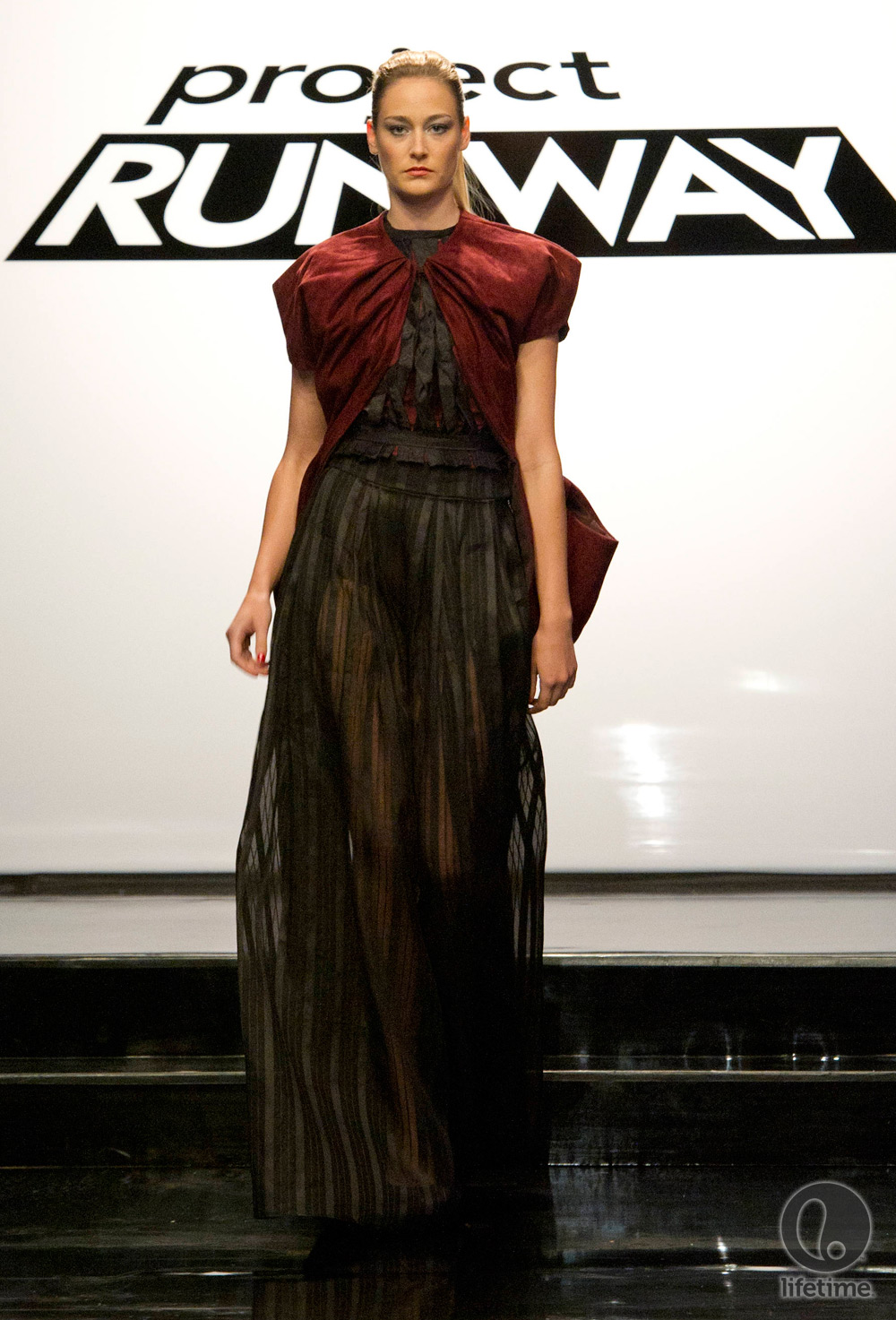 Project Runway Recaps: Avant Garde Avant NOT!!--My Recap of the "Avant ...