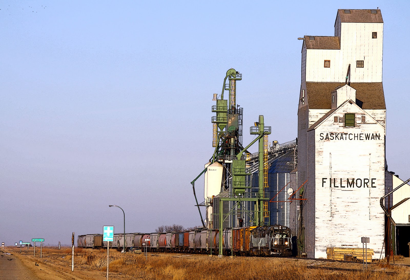 Peter's Photo Odyssey: Image of Saskatchewan.. Grain Elevators ...