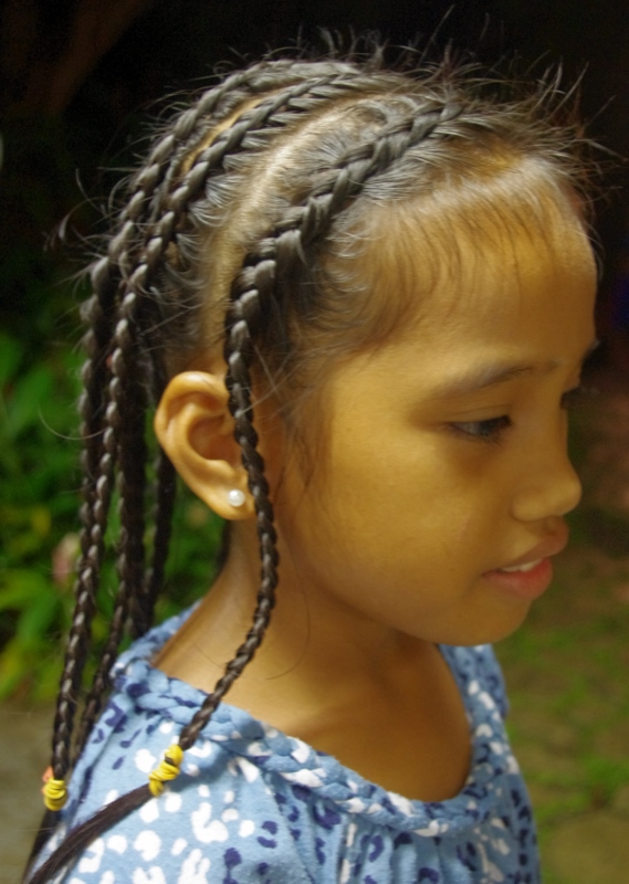 Braids & Hairstyles for Super Long Hair: Micronesian Girl~ Star-Rows Braids