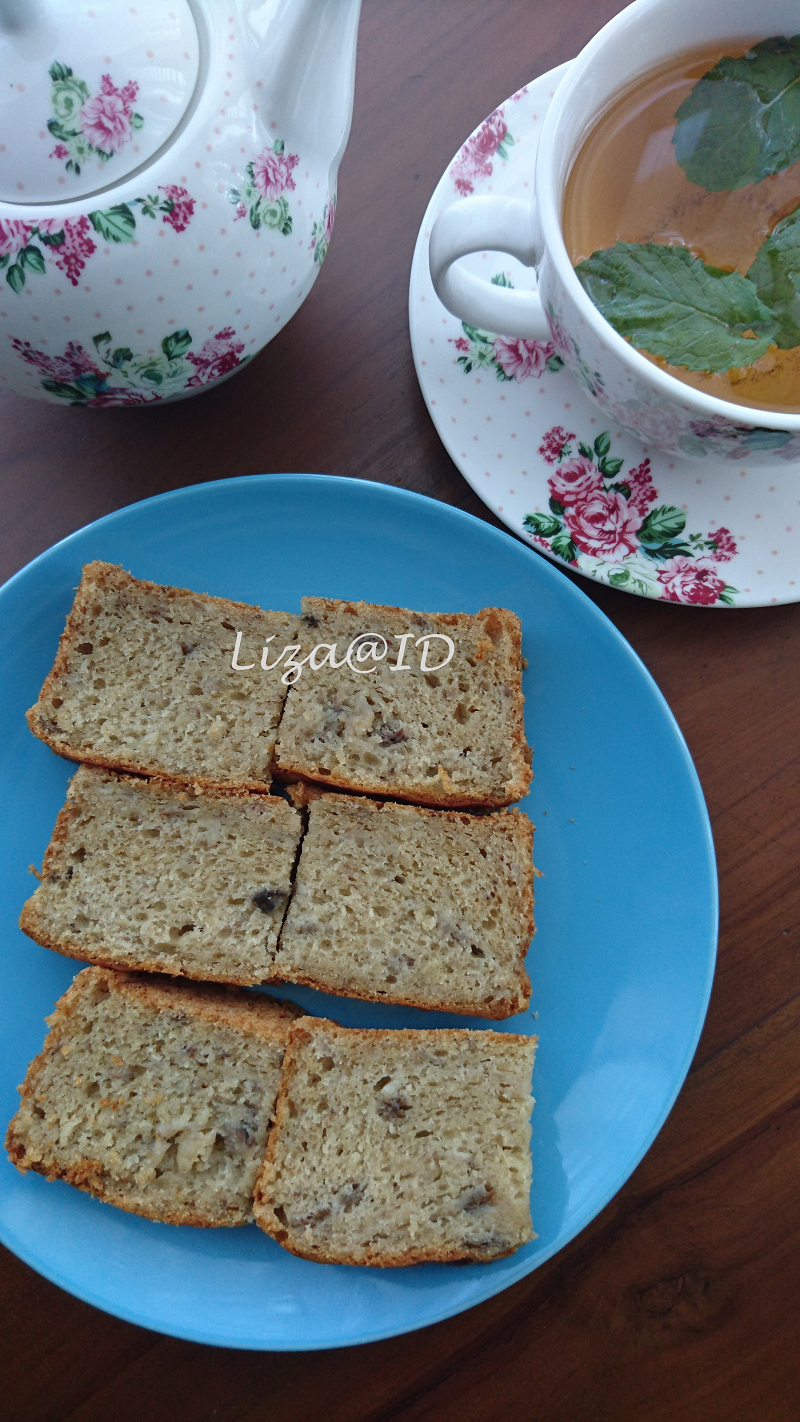 INTAI DAPUR: Kek Pisang / Banana Cake...