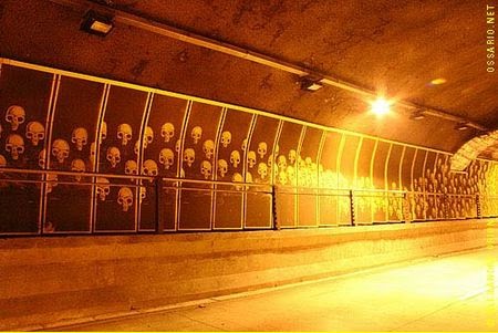 Blog 75: Arts: Street art-Alexandre Orion