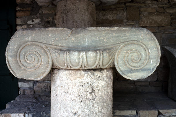 Real Finishes: The Ionic Order