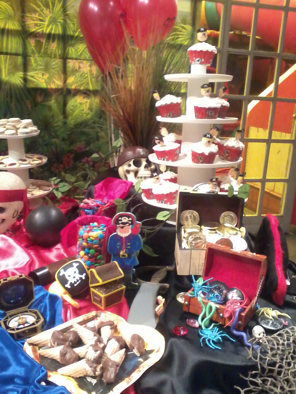 HIDENKA: FIESTA DE PIRATAS!!