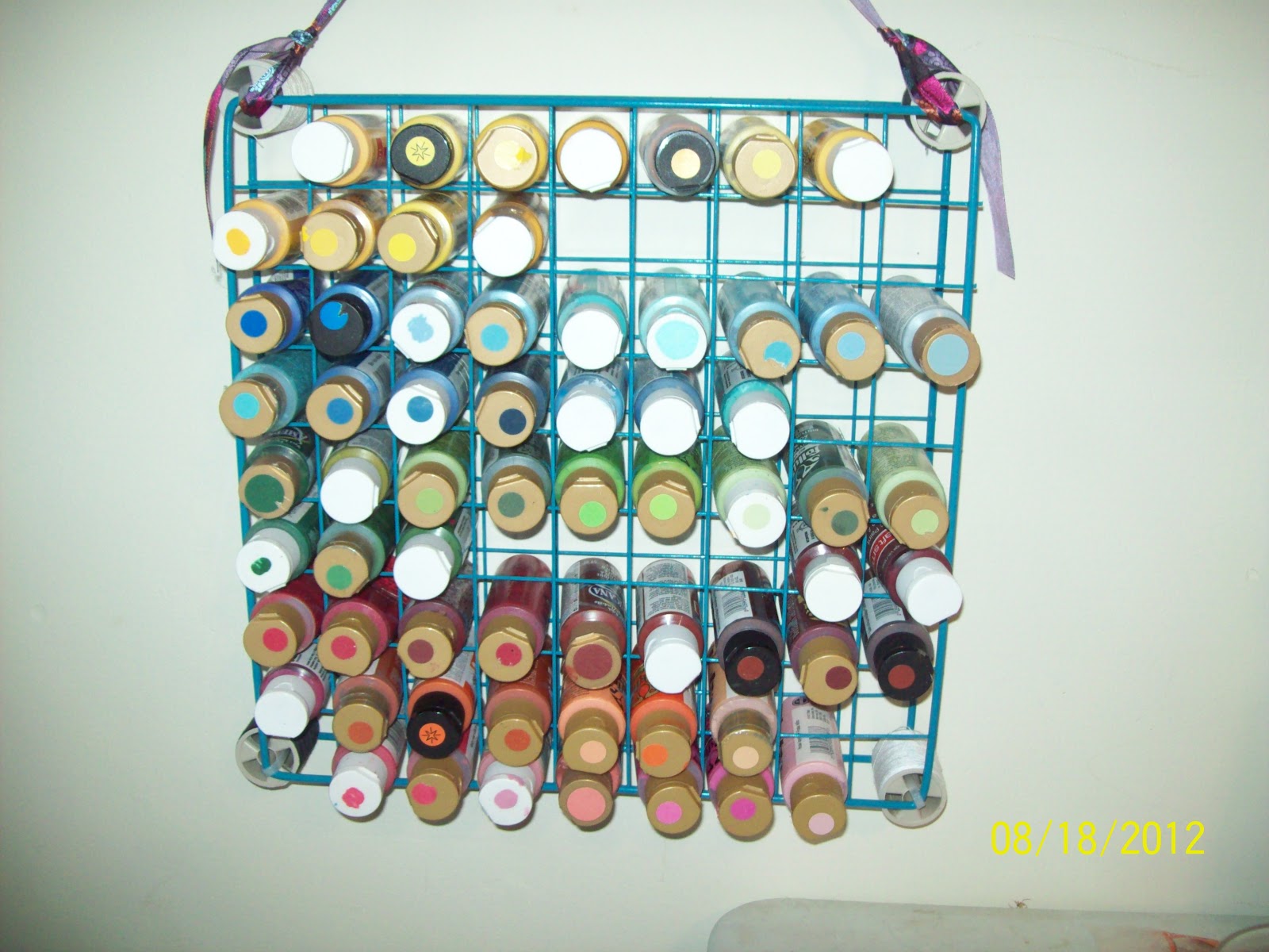 **The Craft Donkey**: Tutorial- Wire Rack Paint Holder