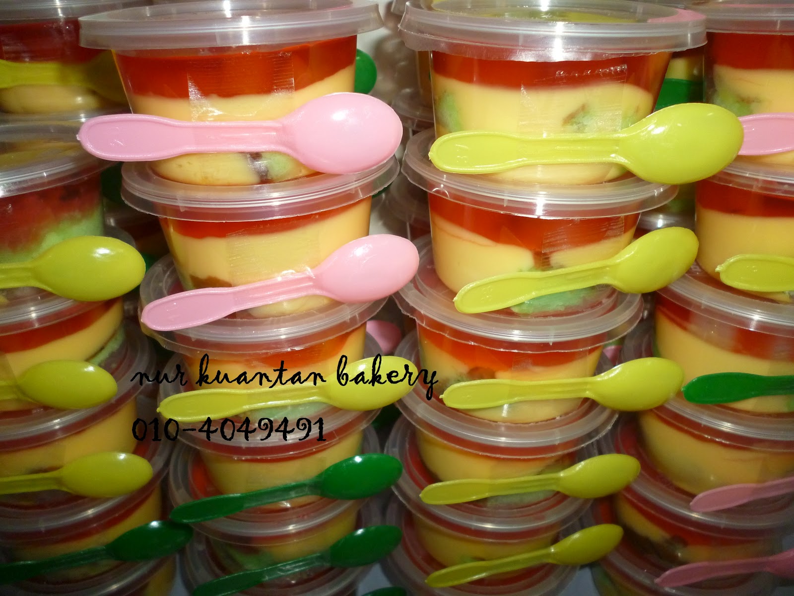 Azam Fnaa bakery : Puding trifle mini