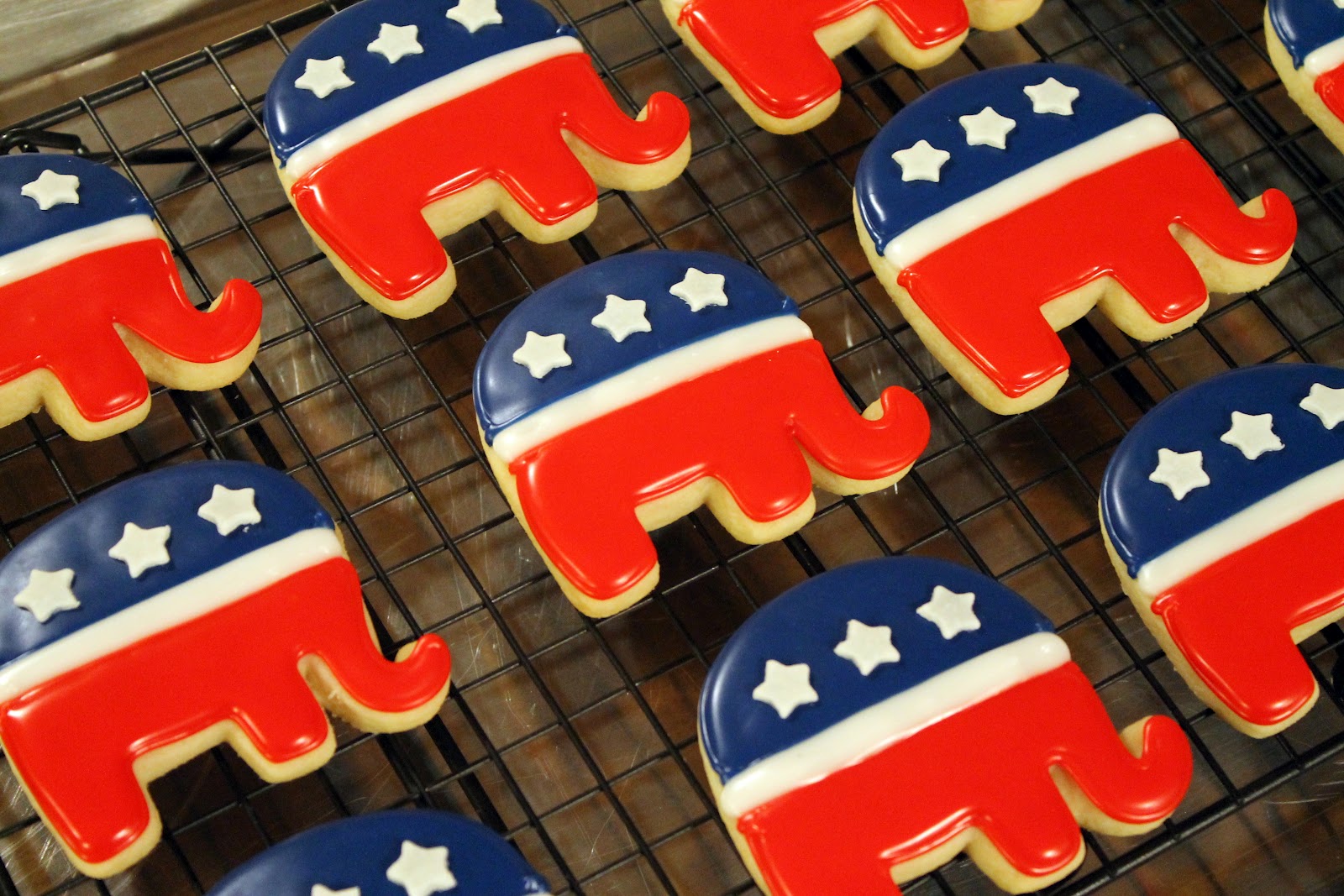 The Simple Cake: Republican Elephant Cookies
