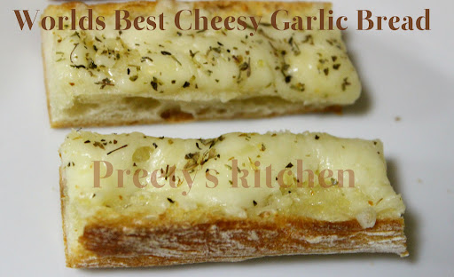 Preety's Kitchen: Worlds Best Cheesy Garlic Bread