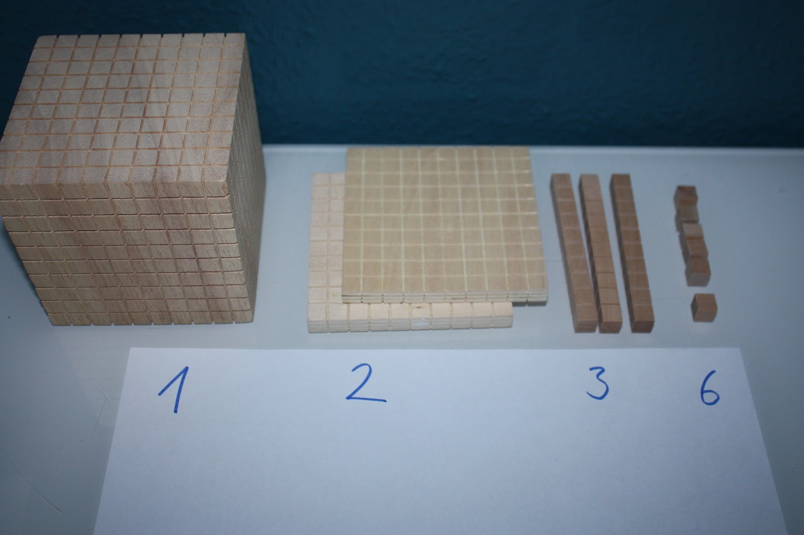 Cuisenaire - Farbige Rechenstäbchen: Dienes Material - Montessori ...