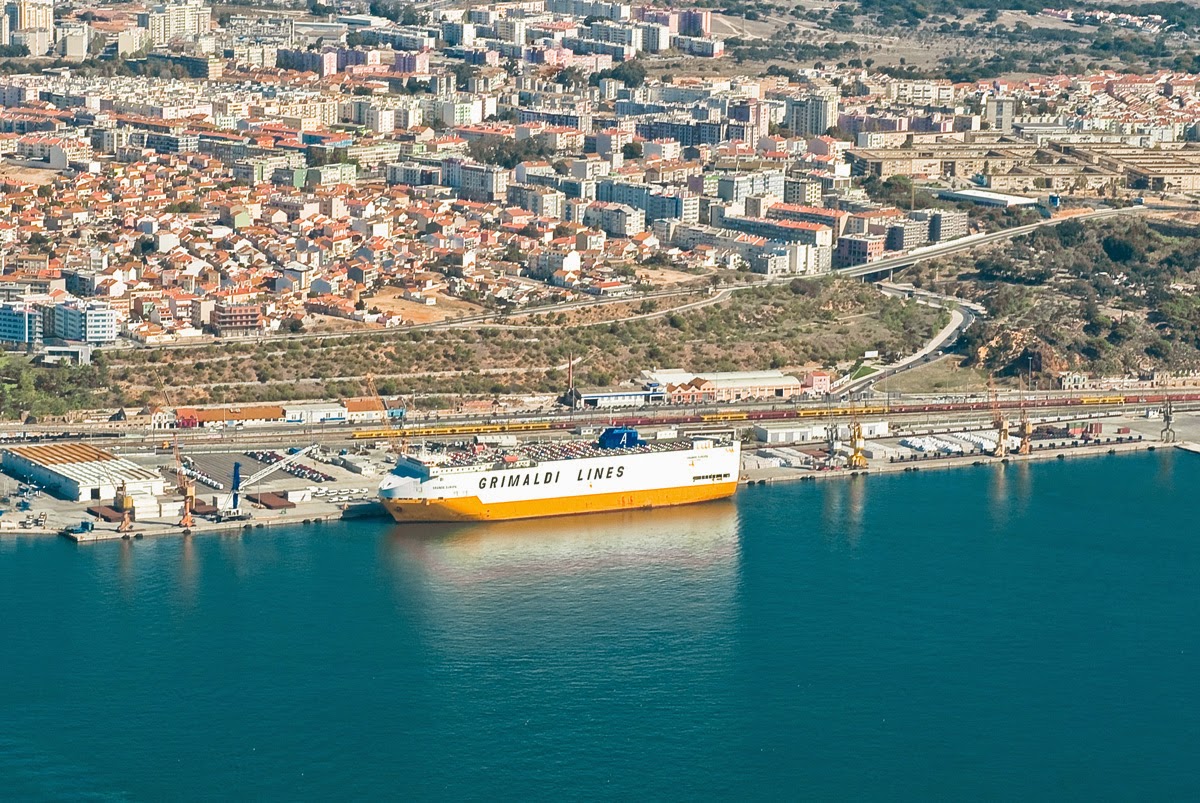Porto de Setúbal é alternativa ao terminal de contentores