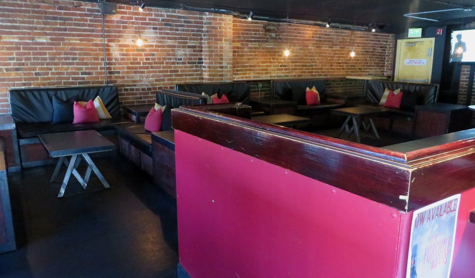 Rotgut.org Blog: #2556 #S1256 - R Place, Seattle - 6/1/2014