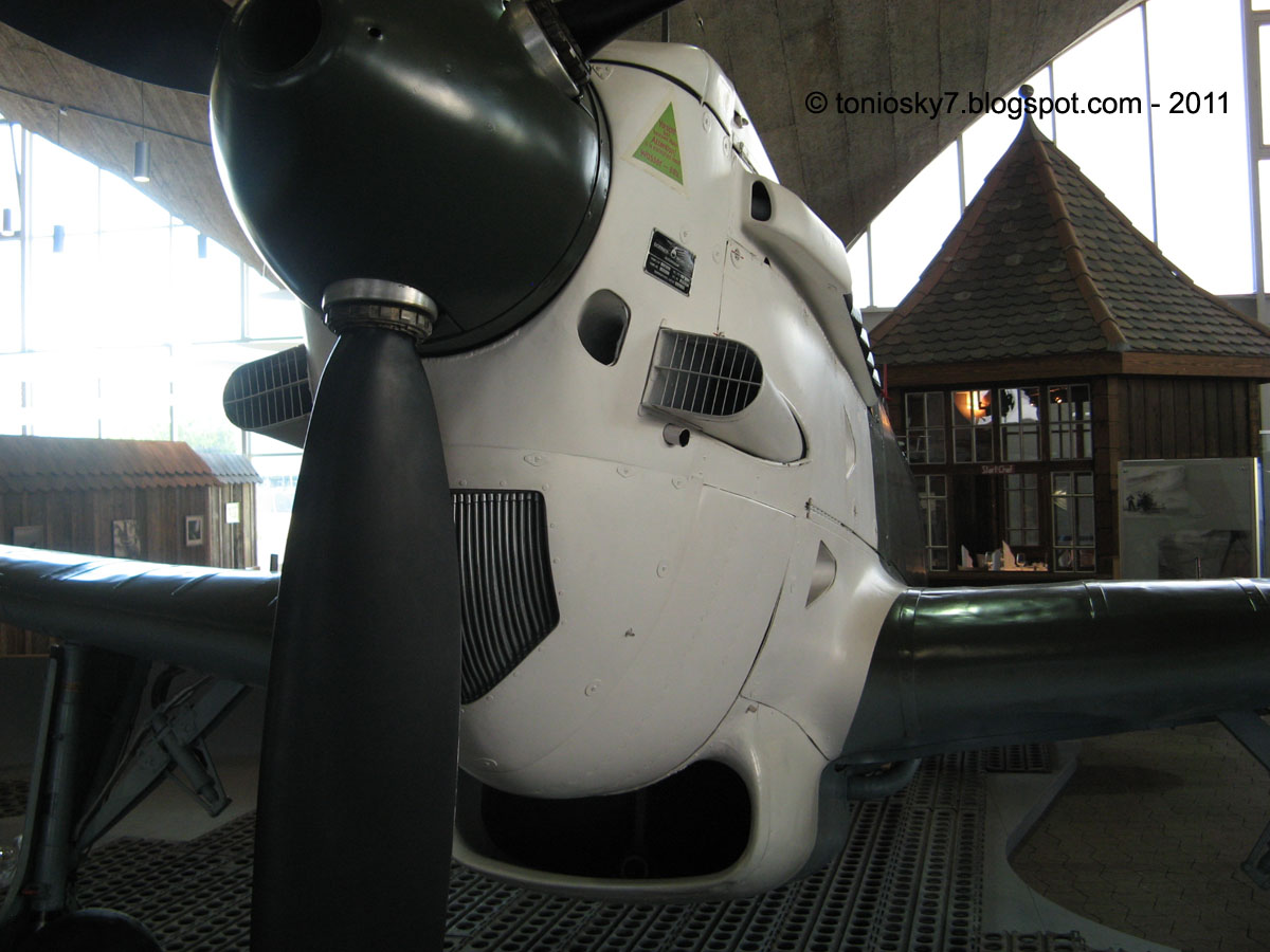 D-3801 Morane Saulnier MS 406 Walkaround