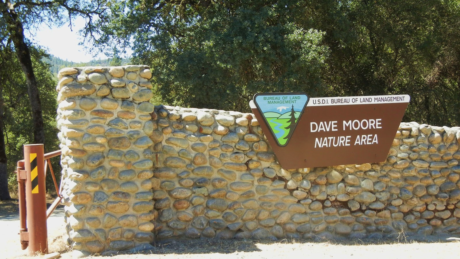 Peachy Hiker: Dave Moore Nature Area ~ Gold Country