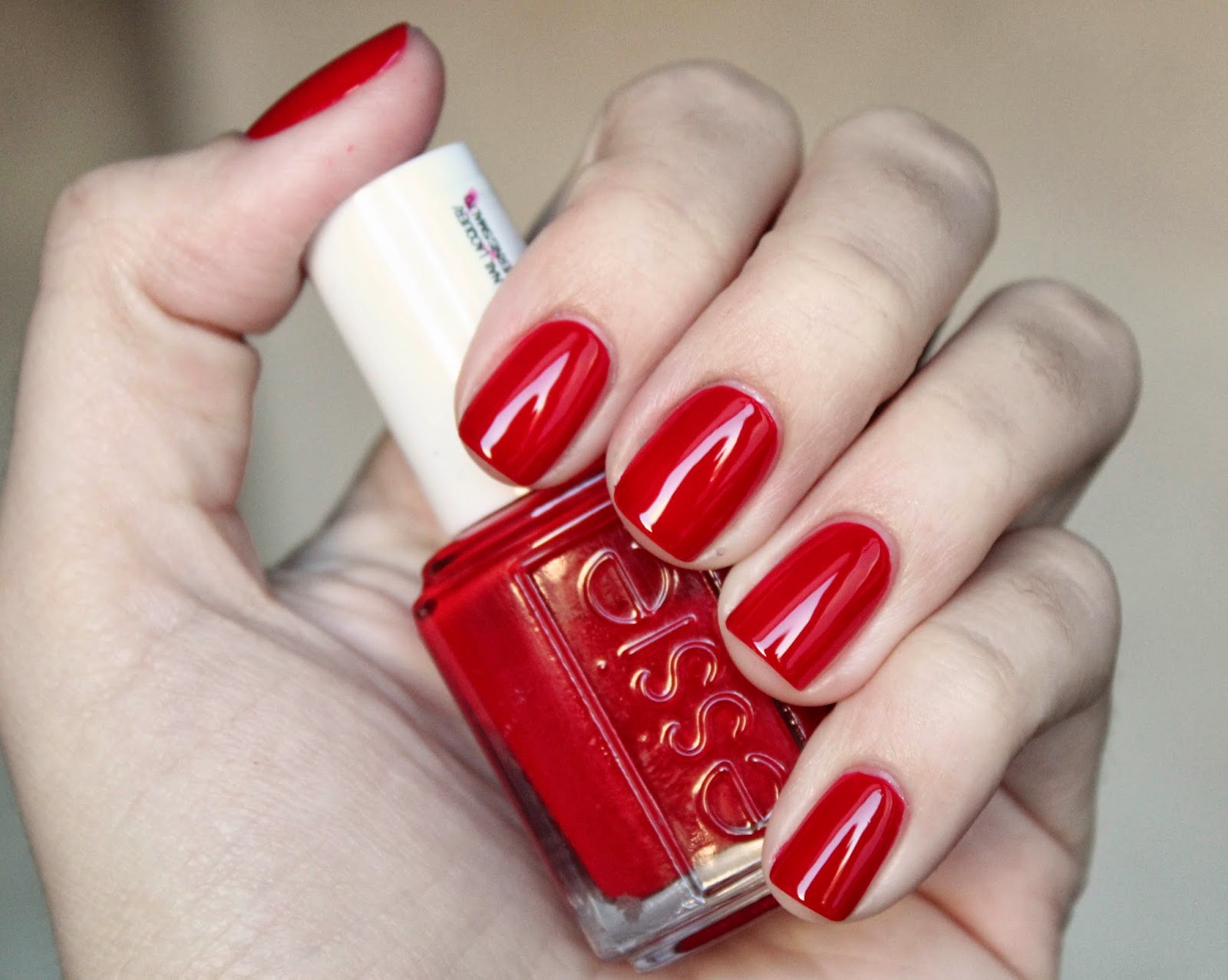 Beauty_GloomyFlower_Blog: Крепкий Essie Aperitif #59