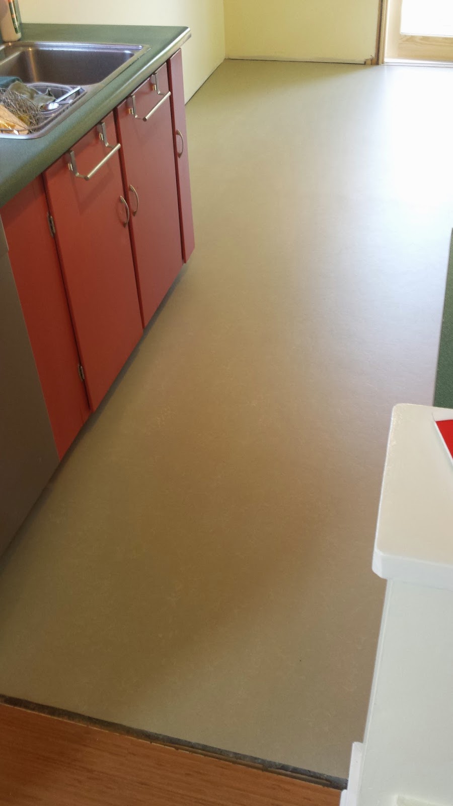 One Step Further: Kitchen Installed with Marmoleum Concrete, Fossil #3708