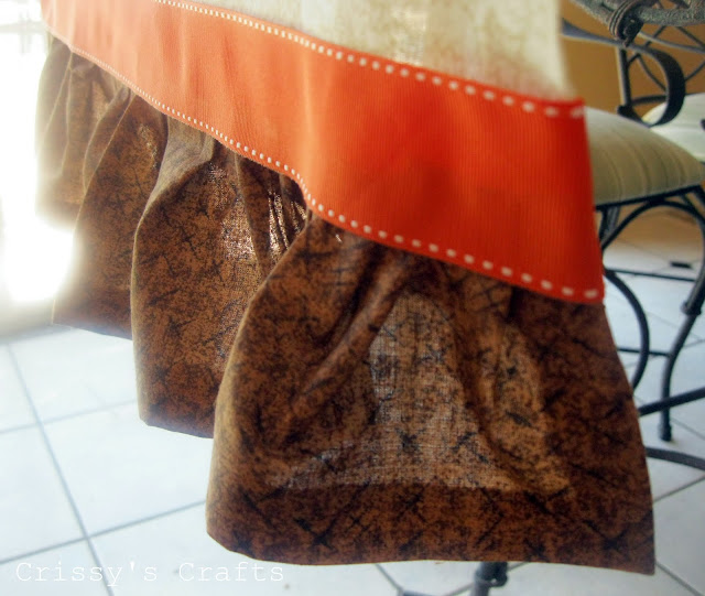 Crissy's Crafts: No-Sew Table Runner - Fall