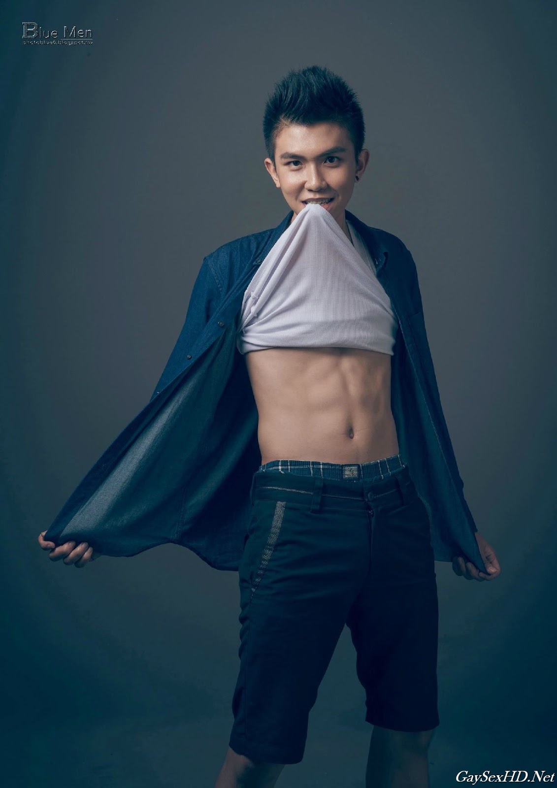 HOT MALE MODELS: Blue Man 54