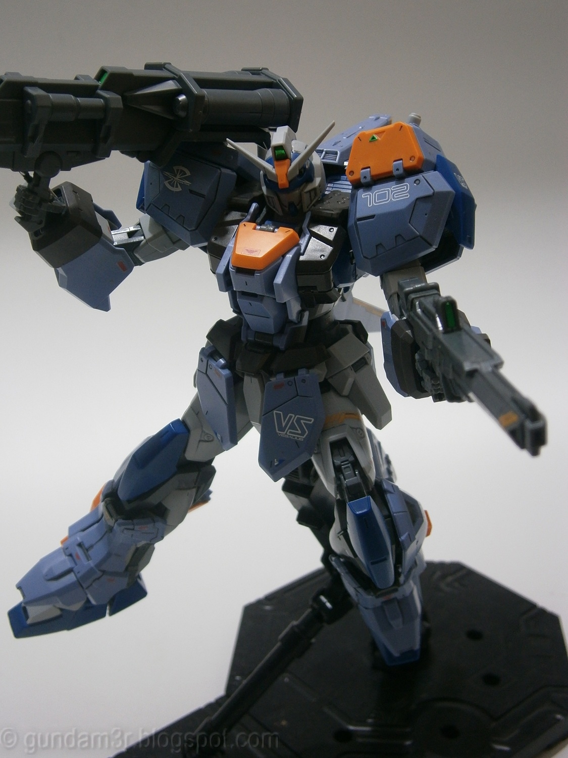 Duel Gundam Assault Shroud MG Review Part 4