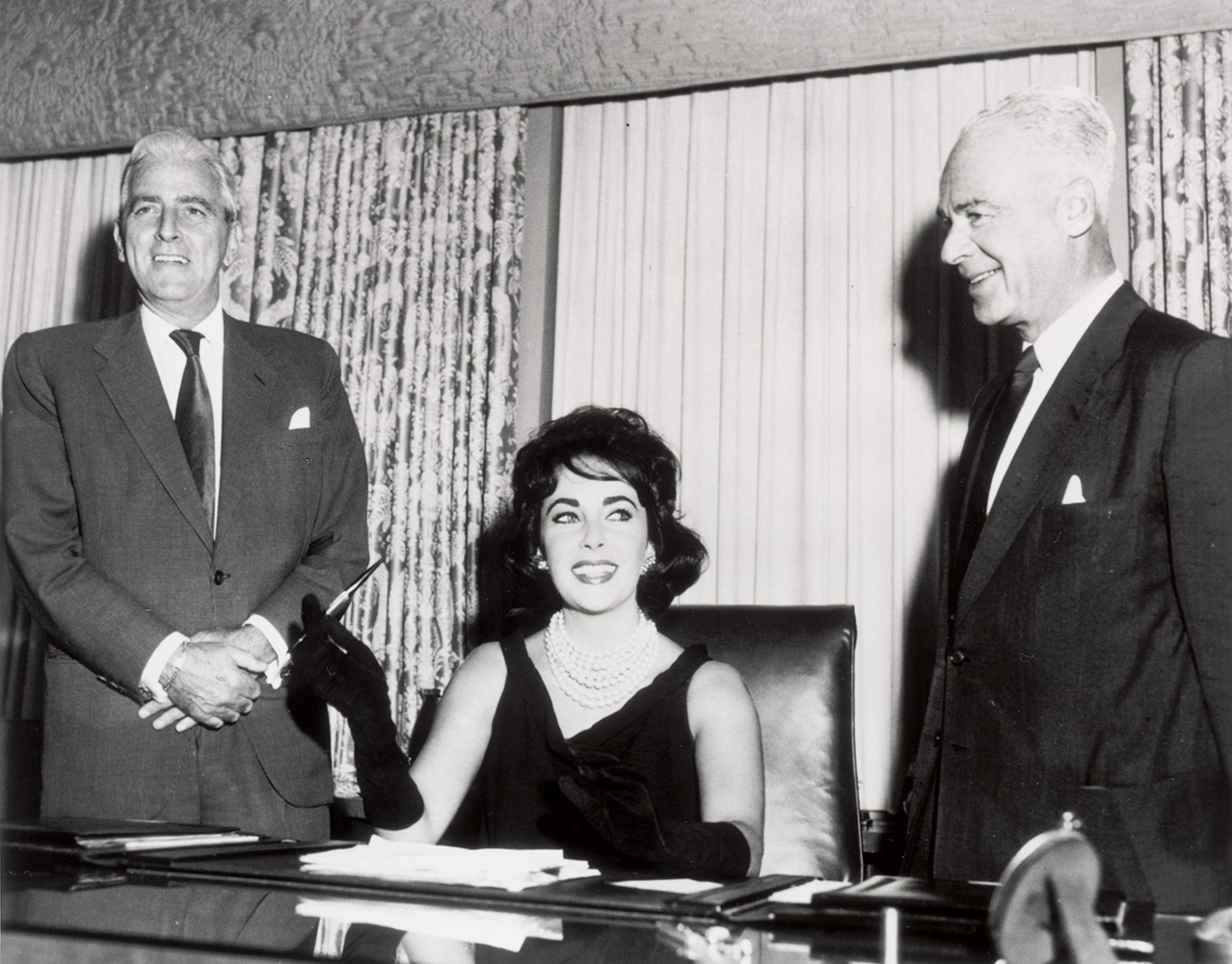 loveisspeed.......: Elizabeth Taylor: Cleopatra in Rome..