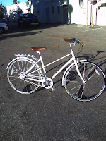 Retro City Cycles: This just in: The Linus Mixte 3-speed!