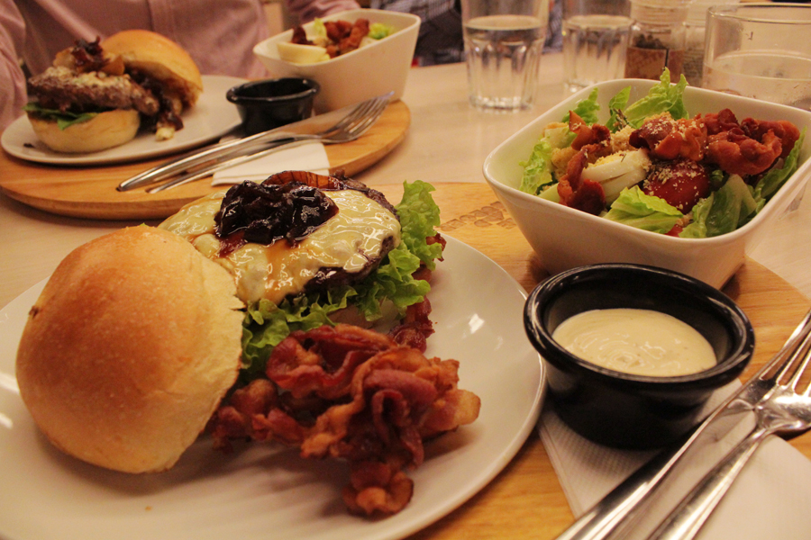 The Handburger @ Raffles City, Singapore