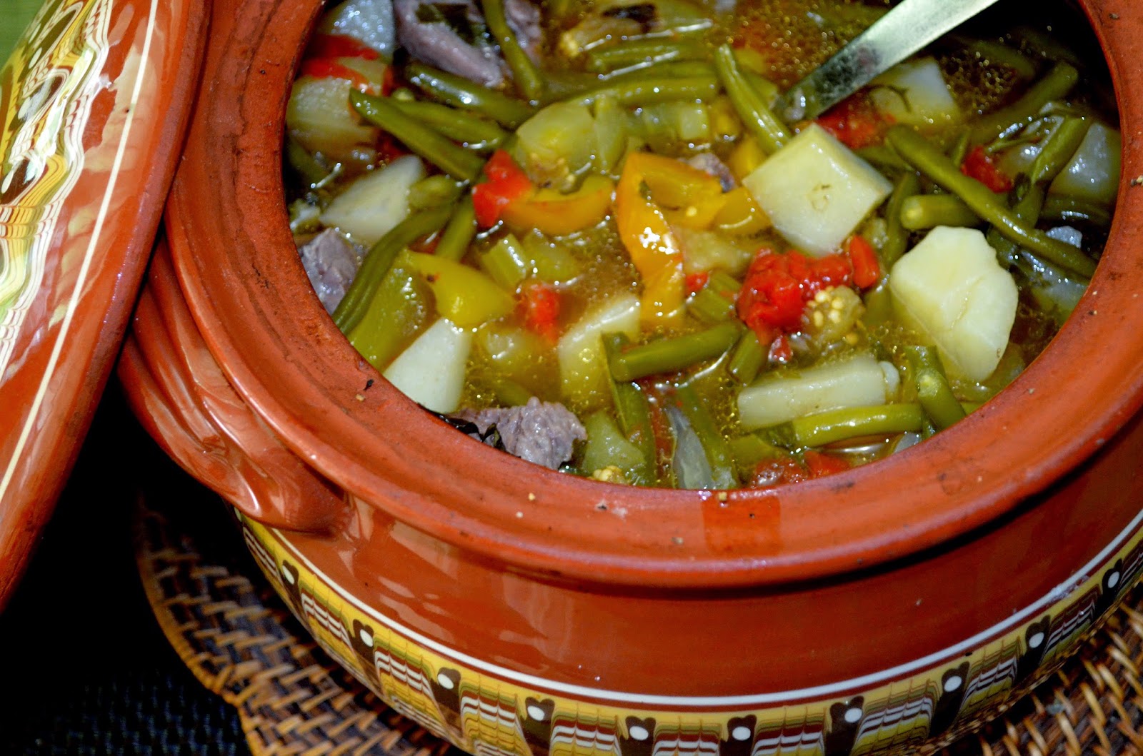 bebina kuhinjica: Dagara (tagara, tagarica)