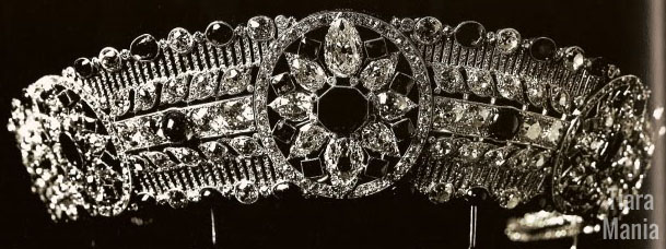 Tiara Mania: Grand Duchess Maria Pavlovna of Russia's Ruby Kokoshnik
