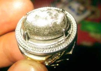 Batu Orgonite: Jenis-Jenis Batu Badar Yang Paling Populer Di Masyarakat