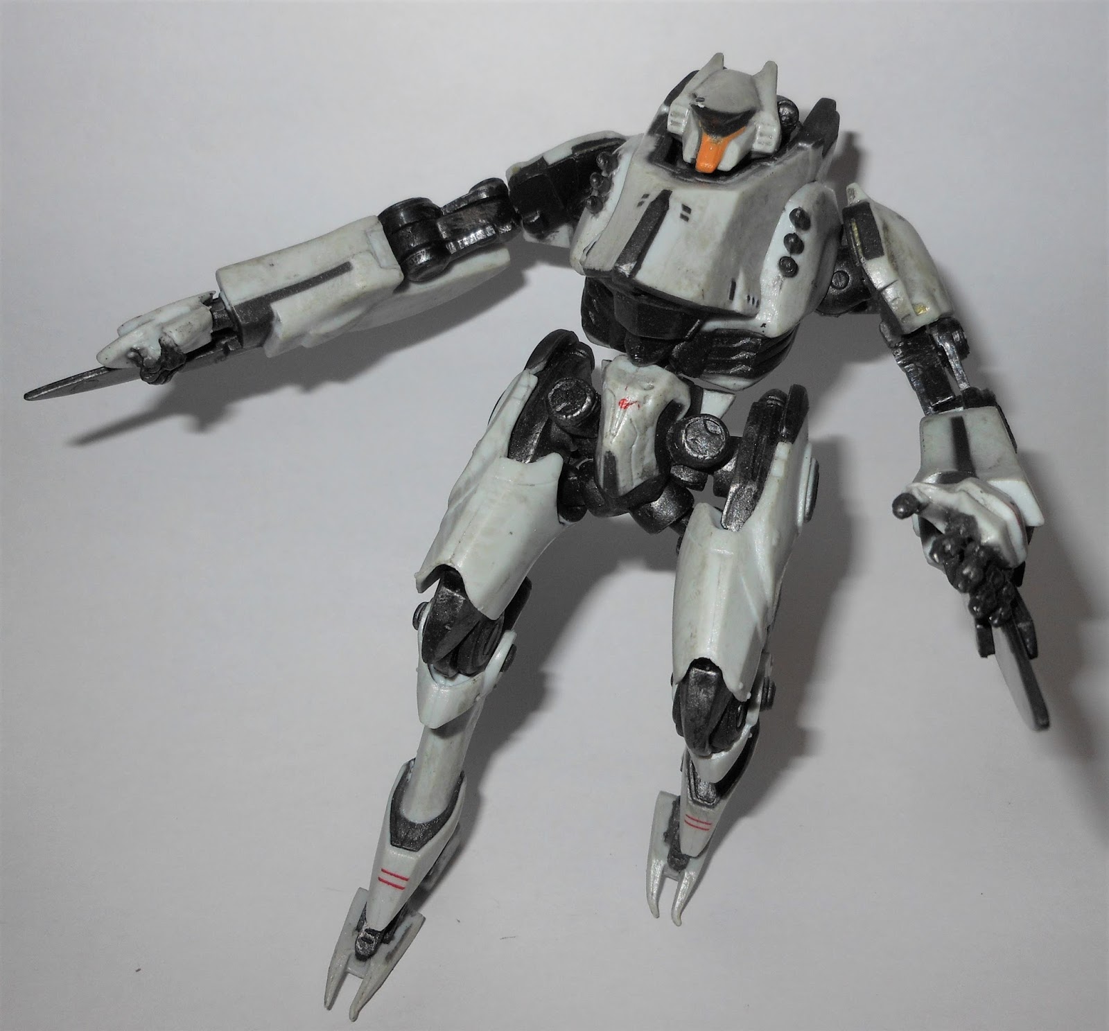 Figuras de Acción A Go-Gó: TACIT RONIN (PACIFIC RIM)