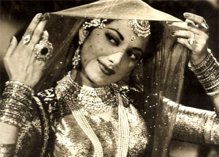 Celebrity Collections: Bollywood Actress Suraiya Nice Photos