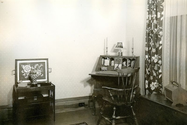 Living in the Thirties: 12 Amazing Found Photos Depict What House ...