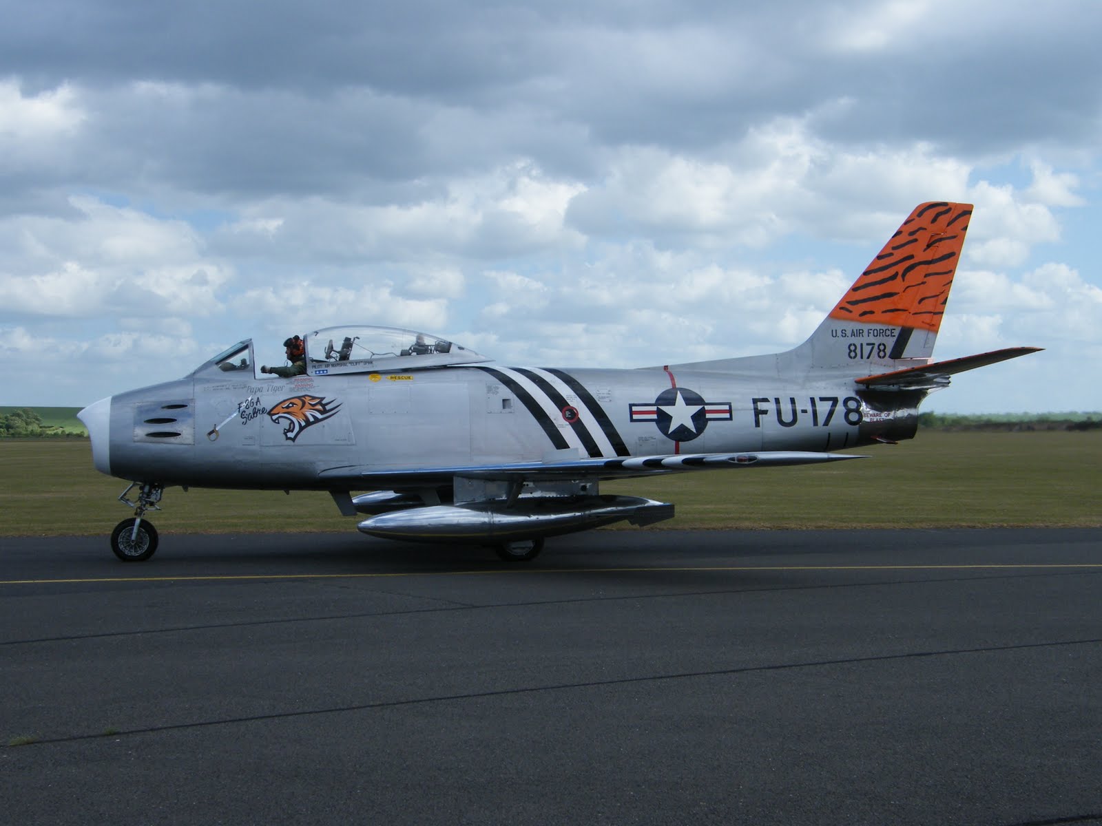 Classic Aviation Worldwide: Sabre for sale!