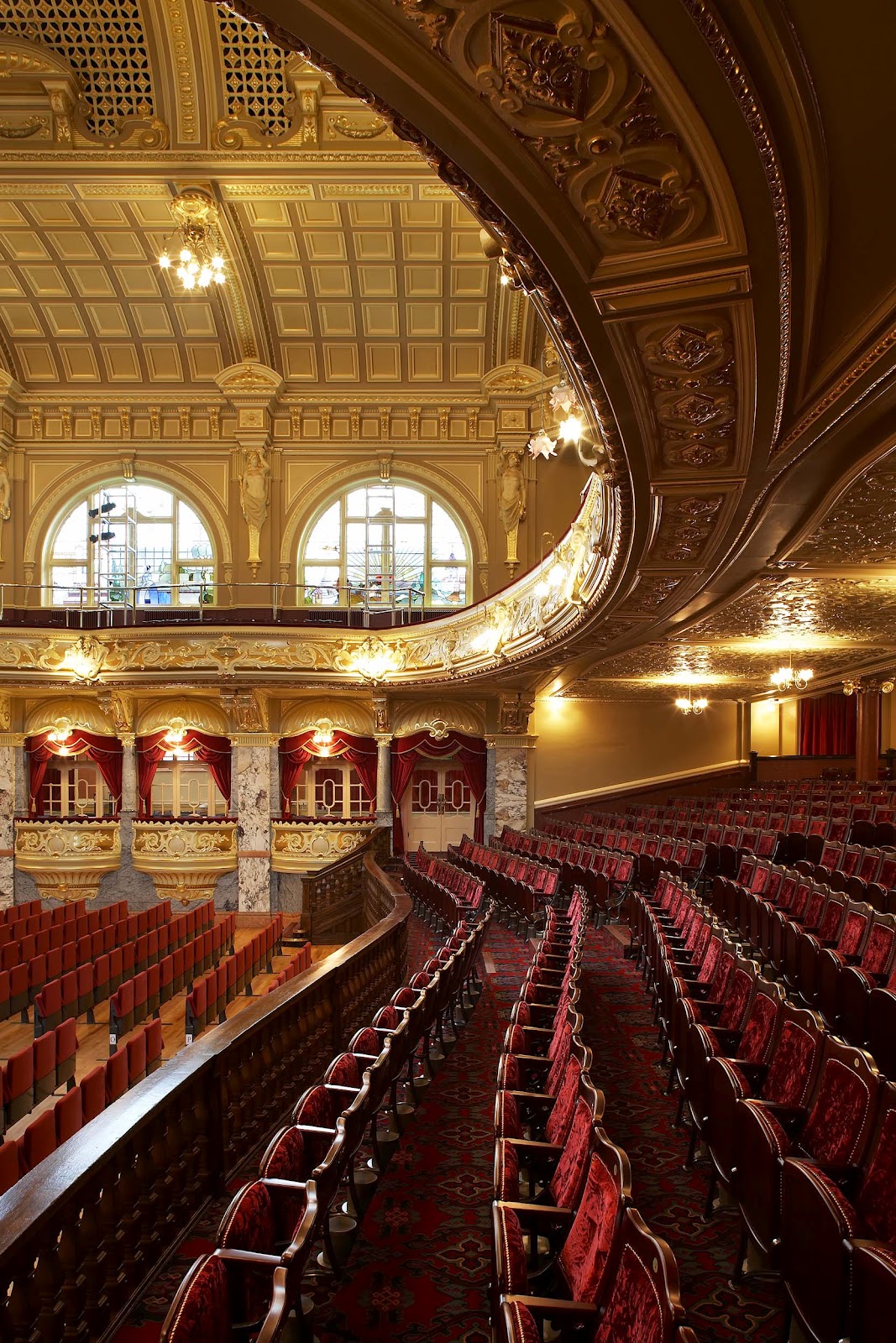 Burrell Foley Fischer LLP: Acting dynasty to appear at The Royal Hall ...