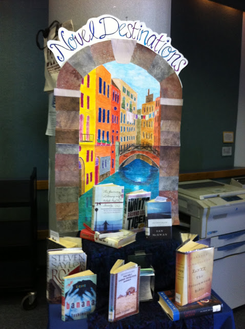 Digressions of a Sponge for Knowledge: Library Displays