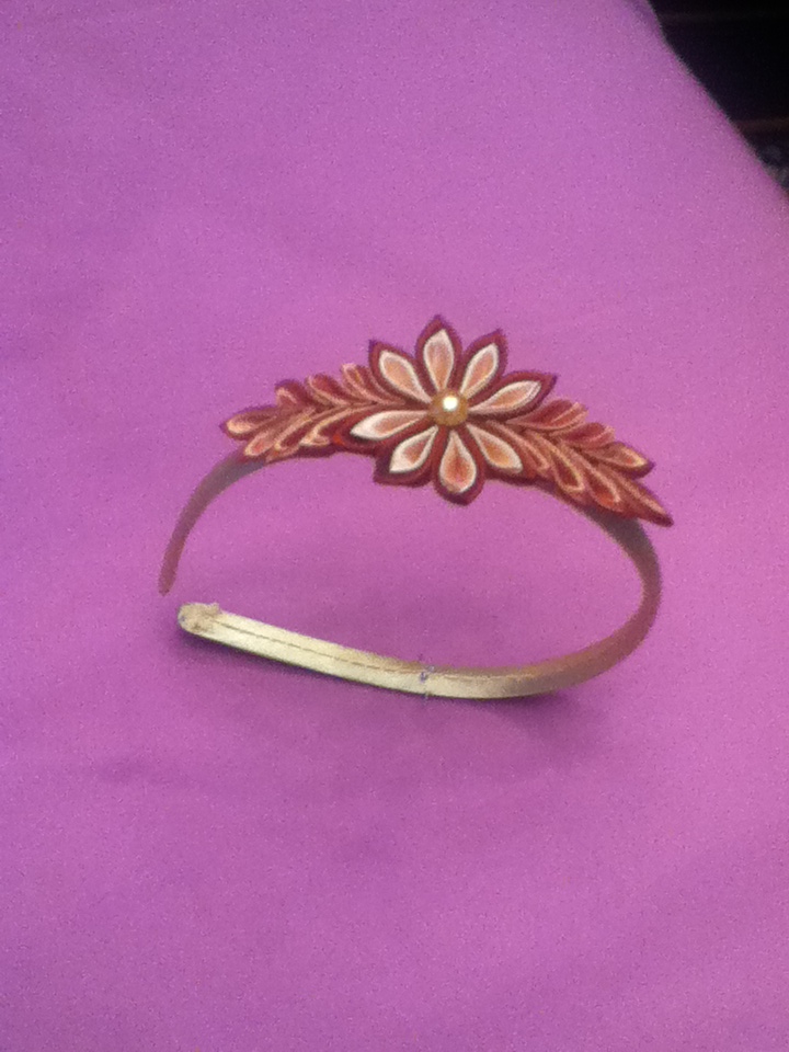 Flori-handmade: coronite pentru par