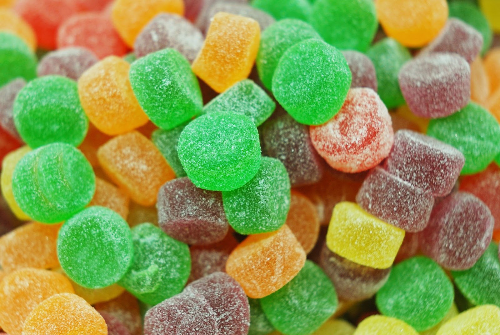 Banco de Imágenes Gratis: 6 fotos gratis de dulces a granel, gomitas y ...