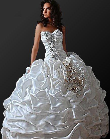 Straplez işlemeli gelinlikler - Gelinlik Modelleri, Gelin modelleri, En ...